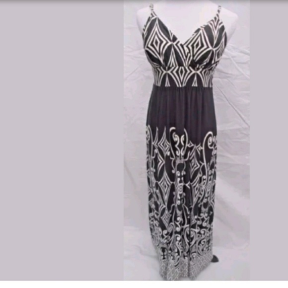 Chetta B | Dresses | Chetta B Dress Sunhee Spaghetti Straps | Poshmark